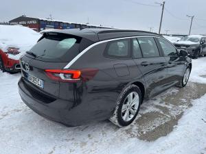 Grey Opel Insignia 2021 in Vilnius, with an engine capacity of 1.50 L and mileage of 124 thousand km for 10889 €, photo 6 on AUTOMOTO.COM.LV