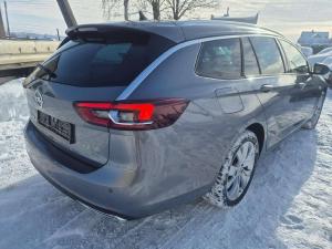 Grey Opel Insignia 2021 in Raseiniai, with an engine capacity of 1.96 L and mileage of 105 thousand km for 7750 €, photo 4 on AUTOMOTO.COM.LV