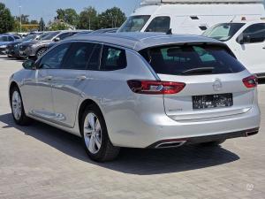 Grey Opel Insignia 2021 in Taurage, with an engine capacity of 1.96 L and mileage of 187 thousand km for 11500 €, photo 8 on AUTOMOTO.COM.LV