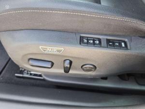 Grey Opel Insignia 2021 in Taurage, with an engine capacity of 1.96 L and mileage of 187 thousand km for 11500 €, photo 13 on AUTOMOTO.COM.LV