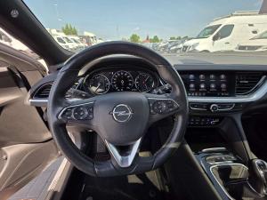 Grey Opel Insignia 2021 in Taurage, with an engine capacity of 1.96 L and mileage of 187 thousand km for 11500 €, photo 17 on AUTOMOTO.COM.LV