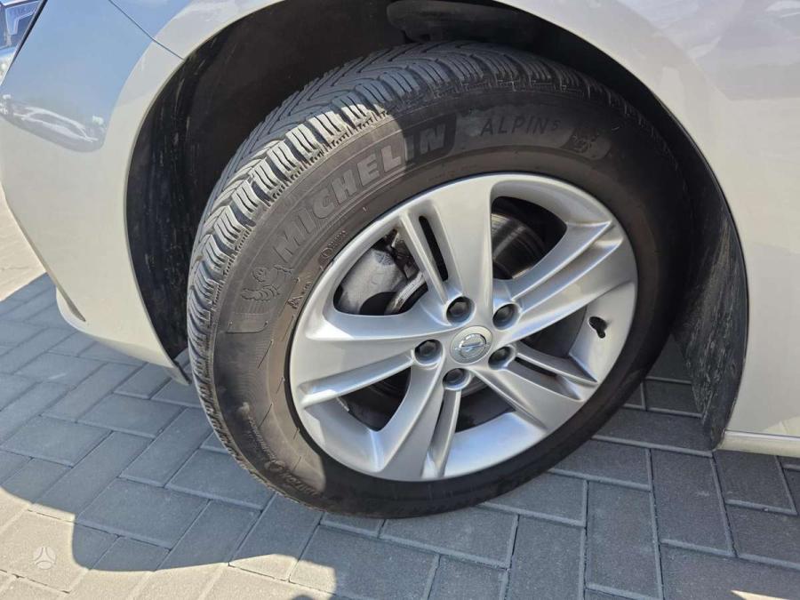Grey Opel Insignia 2021 in Taurage, with an engine capacity of 1.96 L and mileage of 187 thousand km for 11500 €, photo 21 on AUTOMOTO.COM.LV