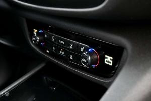 Серый Опель Инсигния 2021 в Кретинга, объемом двигателя 1.96 л и пробегом 236 тыс. км за 10999 €, фото 26 на AUTOMOTO.COM.LV