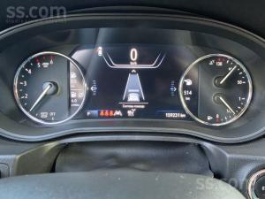 Grey Opel Insignia 2021 in Riga, with an engine capacity of 2.00 L and mileage of 159 thousand km for 13650 €, photo 14 on AUTOMOTO.COM.LV