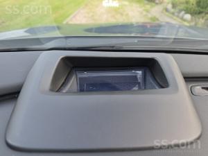 Grey Opel Insignia 2021 in Riga, with an engine capacity of 2.00 L and mileage of 159 thousand km for 13650 €, photo 20 on AUTOMOTO.COM.LV