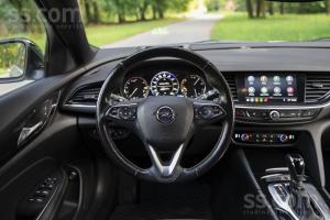 Grey Opel Insignia 2021 in Riga, with an engine capacity of 2.00 L and mileage of 945 thousand km for 17500 €, photo 23 on AUTOMOTO.COM.LV