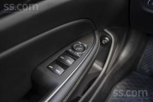 Grey Opel Insignia 2021 in Riga, with an engine capacity of 2.00 L and mileage of 945 thousand km for 17500 €, photo 31 on AUTOMOTO.COM.LV