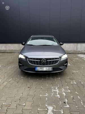 Grey Opel Insignia 2021 in Vilnius, with an engine capacity of 1.50 L and mileage of 117 thousand km for 10300 €, photo 3 on AUTOMOTO.COM.LV
