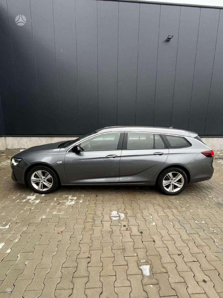 Grey Opel Insignia 2021 in Vilnius, with an engine capacity of 1.50 L and mileage of 117 thousand km for 10300 €, photo 4 on AUTOMOTO.COM.LV