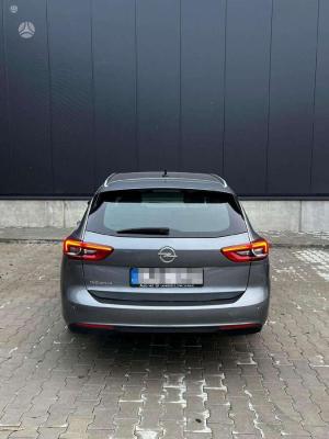 Grey Opel Insignia 2021 in Vilnius, with an engine capacity of 1.50 L and mileage of 117 thousand km for 10300 €, photo 5 on AUTOMOTO.COM.LV