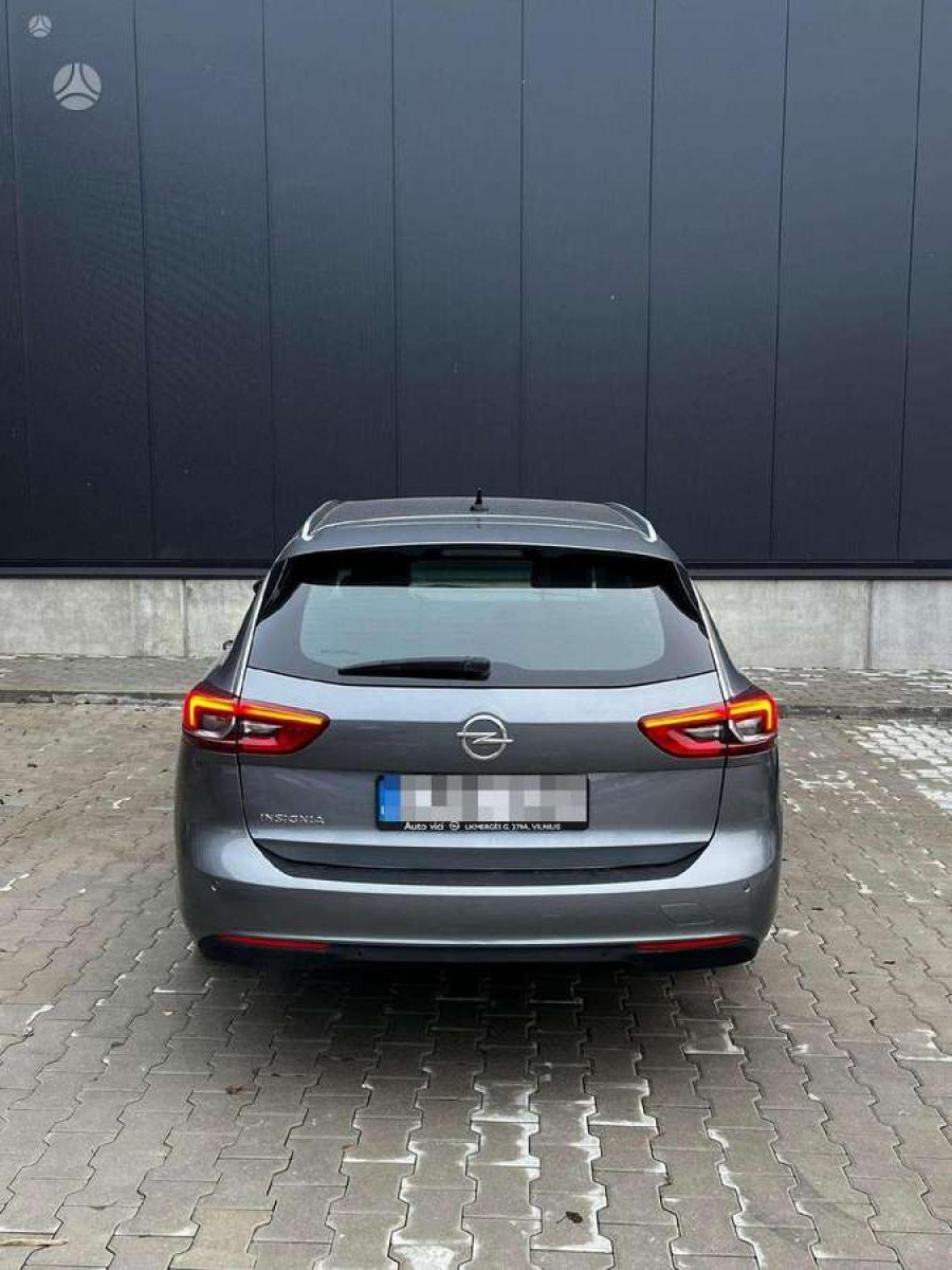 Grey Opel Insignia 2021 in Vilnius, with an engine capacity of 1.50 L and mileage of 117 thousand km for 10300 €, photo 5 on AUTOMOTO.COM.LV