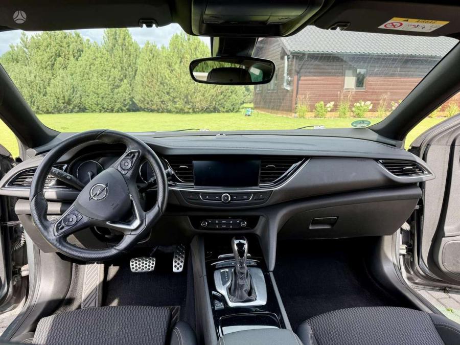 Pelēks Opel Insignia 2021 Panevēža, ar dzinēja tilpumu 1.96 L un nobraukumu 170 tūkst. km par 12500 €, foto 13 vietnē AUTOMOTO.COM.LV