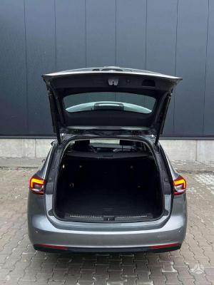 Grey Opel Insignia 2021 in Vilnius, with an engine capacity of 1.50 L and mileage of 117 thousand km for 9900 €, photo 7 on AUTOMOTO.COM.LV