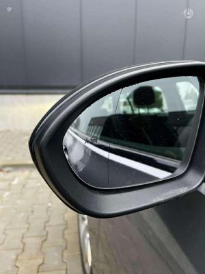 Grey Opel Insignia 2021 in Vilnius, with an engine capacity of 1.50 L and mileage of 117 thousand km for 9900 €, photo 16 on AUTOMOTO.COM.LV