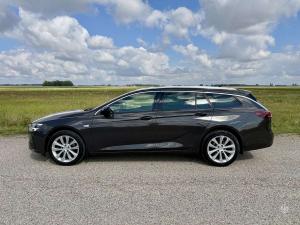 Grey Opel Insignia 2021 in Vilkaviskis, with an engine capacity of 1.96 L and mileage of 221 thousand km for 11500 €, photo 7 on AUTOMOTO.COM.LV