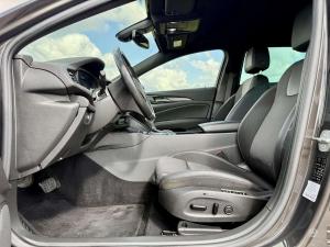 Grey Opel Insignia 2021 in Vilkaviskis, with an engine capacity of 1.96 L and mileage of 221 thousand km for 11500 €, photo 10 on AUTOMOTO.COM.LV