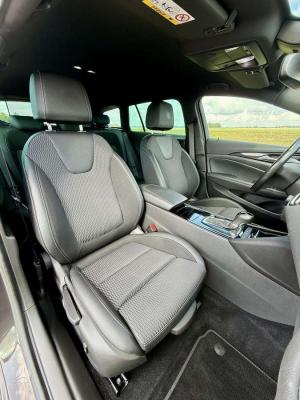 Grey Opel Insignia 2021 in Vilkaviskis, with an engine capacity of 1.96 L and mileage of 221 thousand km for 11500 €, photo 25 on AUTOMOTO.COM.LV