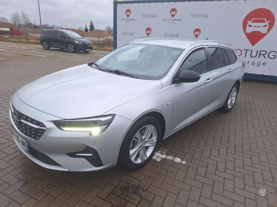 Grey Opel Insignia 2022 in Taurage, with an engine capacity of 2.00 L and mileage of 220 thousand km for 10900 €, photo 1 on AUTOMOTO.COM.LV