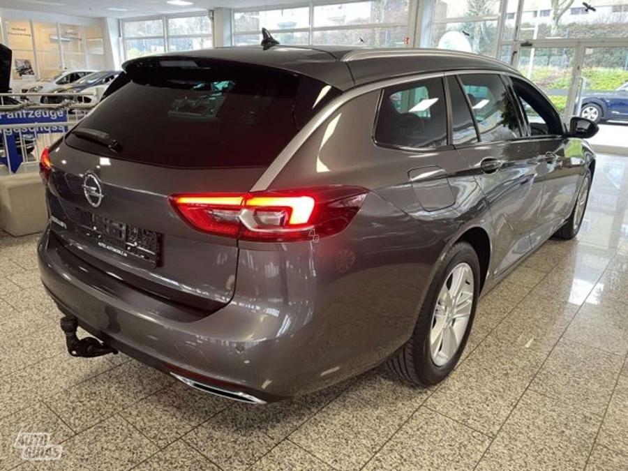 Grey Opel Insignia 2022 in Kaunas, with an engine capacity of 2.00 L and mileage of 64 thousand km for 25453 €, photo 6 on AUTOMOTO.COM.LV