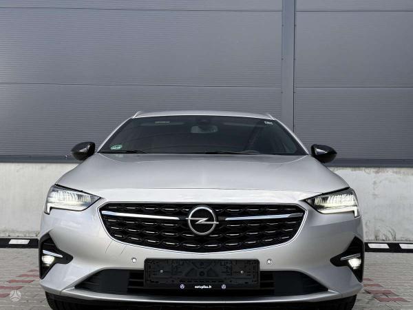 Grey Opel Insignia 2022 in Siauliai, with an engine capacity of 1.96 L and mileage of 243 thousand km for 11250 €, photo 4 on AUTOMOTO.COM.LV