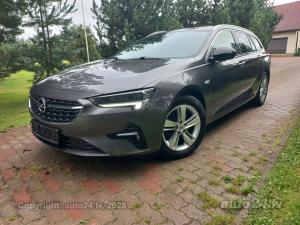 Grey Opel Insignia 2022 in Tartu, with an engine capacity of 2.00 L and mileage of 176 thousand km for 12390 €, photo  on AUTOMOTO.COM.LV
