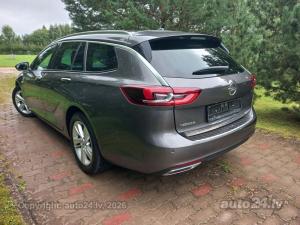 Grey Opel Insignia 2022 in Tartu, with an engine capacity of 2.00 L and mileage of 176 thousand km for 12390 €, photo 10 on AUTOMOTO.COM.LV