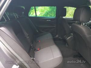 Grey Opel Insignia 2022 in Tartu, with an engine capacity of 2.00 L and mileage of 176 thousand km for 12390 €, photo 14 on AUTOMOTO.COM.LV