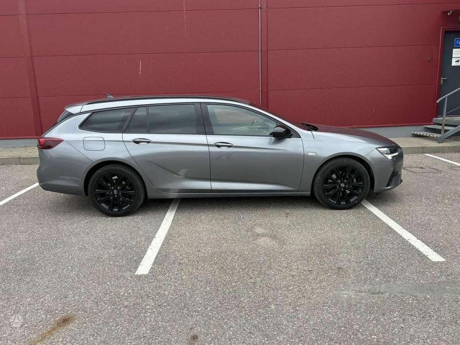 Grey Opel Insignia 2022 in Kaunas, with an engine capacity of 1.50 L and mileage of 108 thousand km for 13950 €, photo 4 on AUTOMOTO.COM.LV