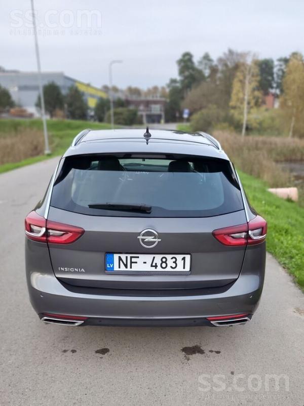 Opel Insignia 2022 in Ogre on AUTOMOTO.COM.LV Grey Opel Insignia 2022 in Ogre, with an engine capacity of 2.00 L and mileage of 102 thousand km for 12500 β¬, photo 5 on AUTOMOTO.COM.LV
