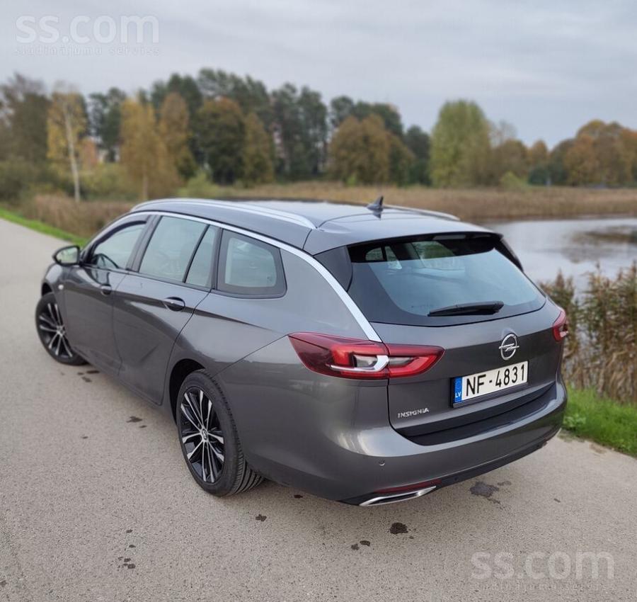Grey Opel Insignia 2022 in Ogre, with an engine capacity of 2.00 L and mileage of 102 thousand km for 12500 €, photo 6 on AUTOMOTO.COM.LV