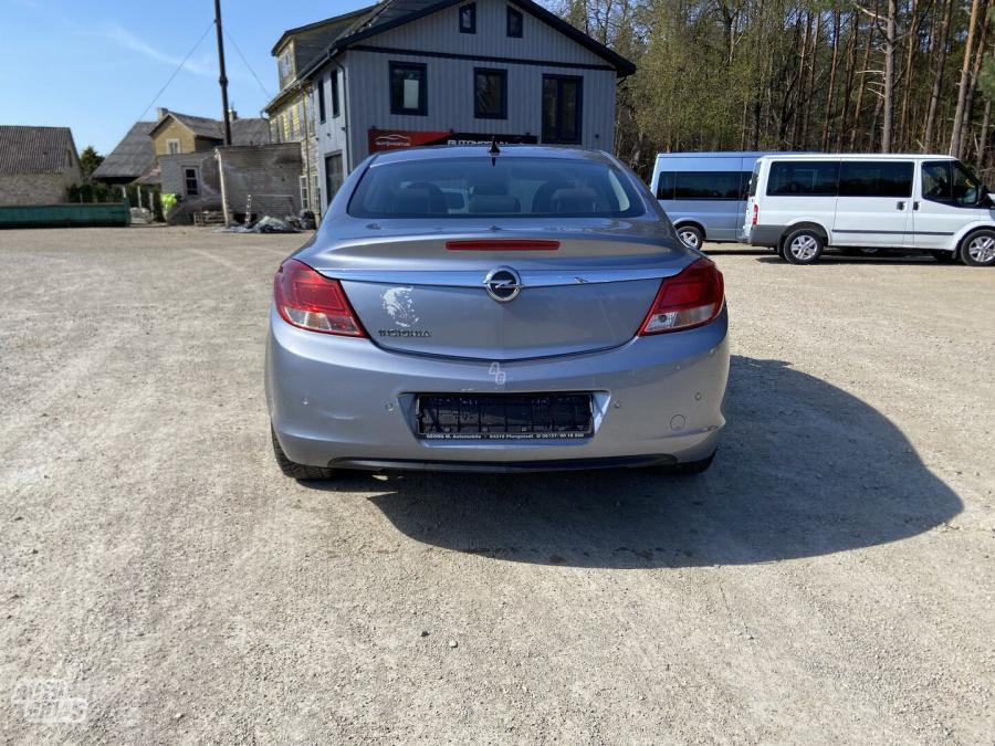 Opel Insignia 2008 in Kelme, with an engine capacity of 1.80 L and mileage of 188 thousand km for 3200 €, photo 8 on AUTOMOTO.COM.LV