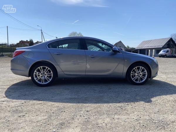 Opel Insignia 2008 in Kelme, with an engine capacity of 1.80 L and mileage of 188 thousand km for 3200 €, photo 8 on AUTOMOTO.COM.LV