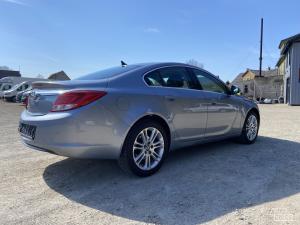 Opel Insignia 2008 in Kelme, with an engine capacity of 1.80 L and mileage of 188 thousand km for 3200 €, photo 10 on AUTOMOTO.COM.LV