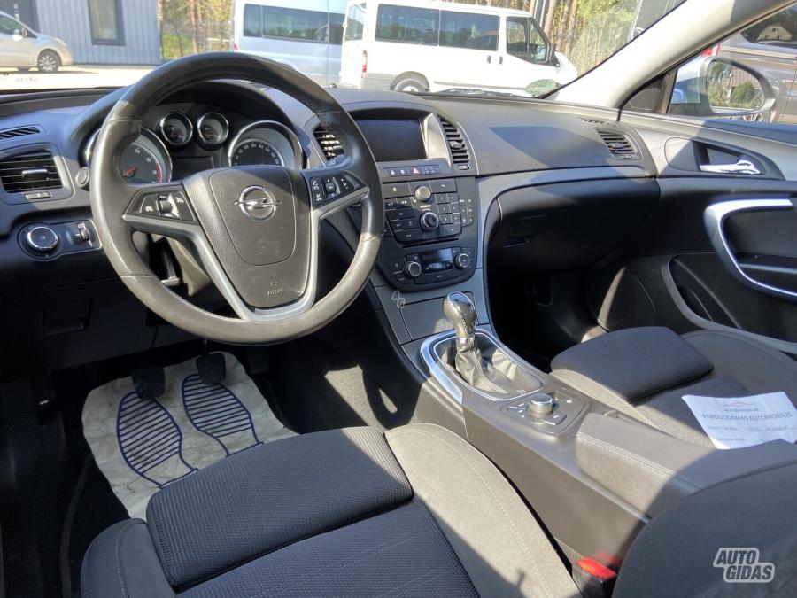 Opel Insignia 2008 in Kelme, with an engine capacity of 1.80 L and mileage of 188 thousand km for 3200 €, photo 15 on AUTOMOTO.COM.LV