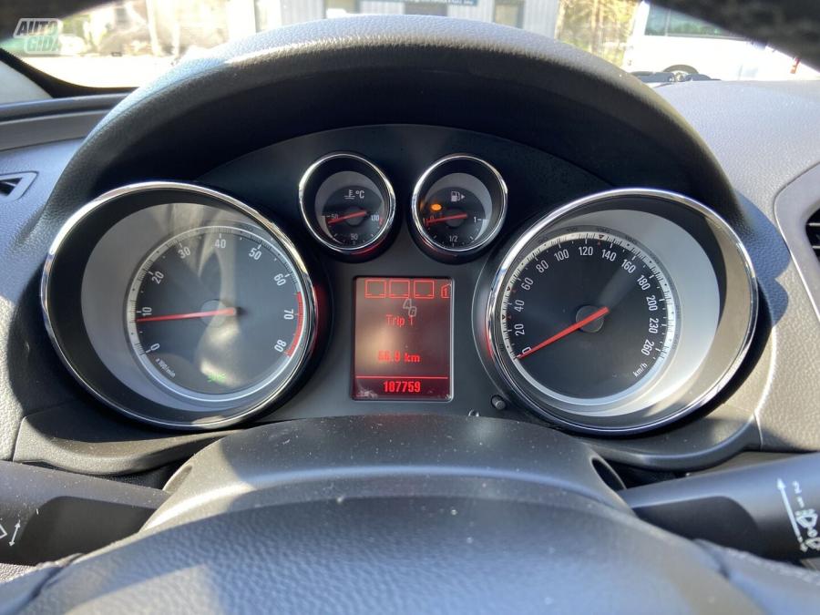 Opel Insignia 2008 in Kelme, with an engine capacity of 1.80 L and mileage of 188 thousand km for 3200 €, photo 20 on AUTOMOTO.COM.LV