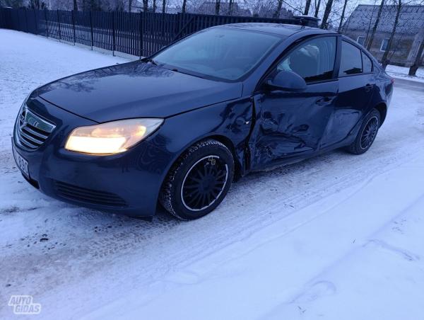 Opel Insignia 2009 in Marijampole, with an engine capacity of 2.00 L and mileage of 176 thousand km for 1050 €, photo 1 on AUTOMOTO.COM.LV