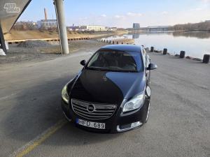 Opel Insignia 2009 in Kaunas, with an engine capacity of 2.00 L and mileage of 350 thousand km for 2950 €, photo  on AUTOMOTO.COM.LV