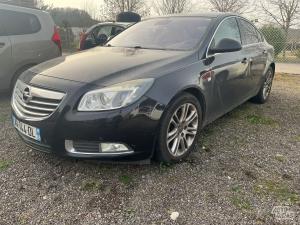 Opel Insignia 2009 Tauragė, ar dzinēja tilpumu 2.00 L un nobraukumu 185 tūkst. km par 1800 €, foto 3 vietnē AUTOMOTO.COM.LV