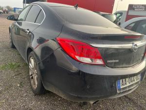 Opel Insignia 2009 Tauragė, ar dzinēja tilpumu 2.00 L un nobraukumu 185 tūkst. km par 1800 €, foto 4 vietnē AUTOMOTO.COM.LV