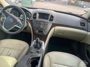 Opel Insignia 2009 Tauragė, ar dzinēja tilpumu 2.00 L un nobraukumu 185 tūkst. km par 1800 €, foto 6 vietnē AUTOMOTO.COM.LV