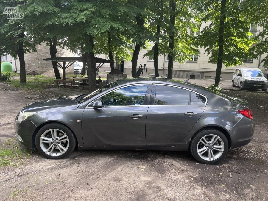 Opel Insignia 2009 Kauņa, ar dzinēja tilpumu 2.00 L un nobraukumu 251 tūkst. km par 2200 €, foto 4 vietnē AUTOMOTO.COM.LV