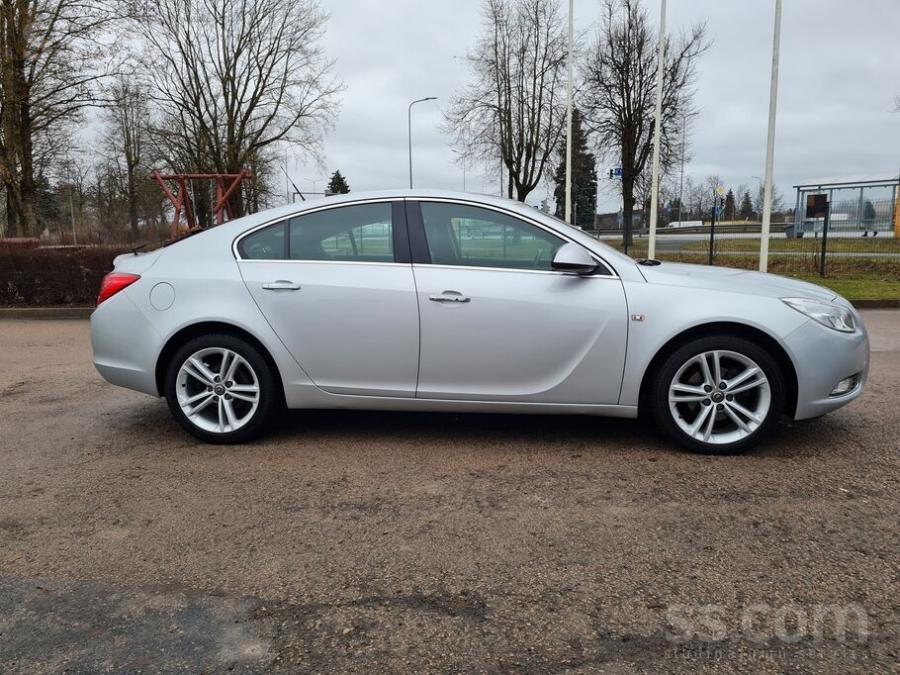 Opel Insignia 2010 Ogre, ar dzinēja tilpumu 2.00 L un nobraukumu 0 tūkst. km par 3990 €, foto 4 vietnē AUTOMOTO.COM.LV
