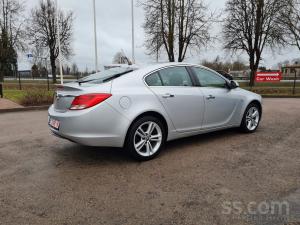 Opel Insignia 2010 Ogre, ar dzinēja tilpumu 2.00 L un nobraukumu 0 tūkst. km par 3990 €, foto 5 vietnē AUTOMOTO.COM.LV