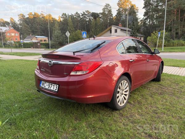 Opel Insignia 2010 Daugavpils, ar dzinēja tilpumu 2.00 L un nobraukumu 323 tūkst. km par 4500 €, foto 5 vietnē AUTOMOTO.COM.LV