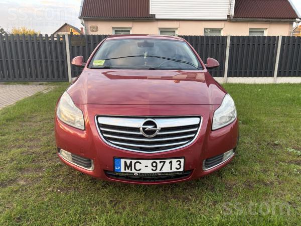 Opel Insignia 2010 Daugavpils, ar dzinēja tilpumu 2.00 L un nobraukumu 323 tūkst. km par 4500 €, foto 7 vietnē AUTOMOTO.COM.LV
