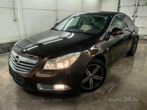 Opel Insignia 2011 in Viljandi, with an engine capacity of 2.00 L and mileage of 178 thousand km for 5790 €, photo  on AUTOMOTO.COM.LV