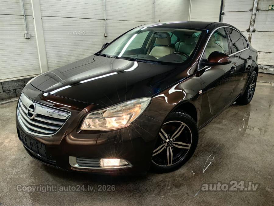 Opel Insignia 2011 in Viljandi, with an engine capacity of 2.00 L and mileage of 178 thousand km for 5790 €, photo 1 on AUTOMOTO.COM.LV
