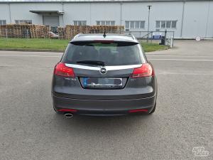 Opel Insignia 2011 in Siauliai, with an engine capacity of 2.00 L and mileage of 258 thousand km for 3000 €, photo 5 on AUTOMOTO.COM.LV