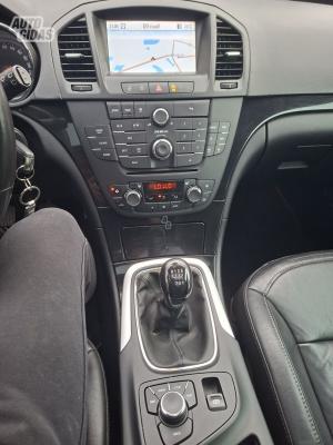 Opel Insignia 2011 in Siauliai, with an engine capacity of 2.00 L and mileage of 258 thousand km for 3000 €, photo 15 on AUTOMOTO.COM.LV