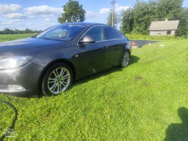 Opel Insignia 2011 in Telschi, with an engine capacity of 2.00 L and mileage of 326 thousand km for 1899 €, photo 3 on AUTOMOTO.COM.LV